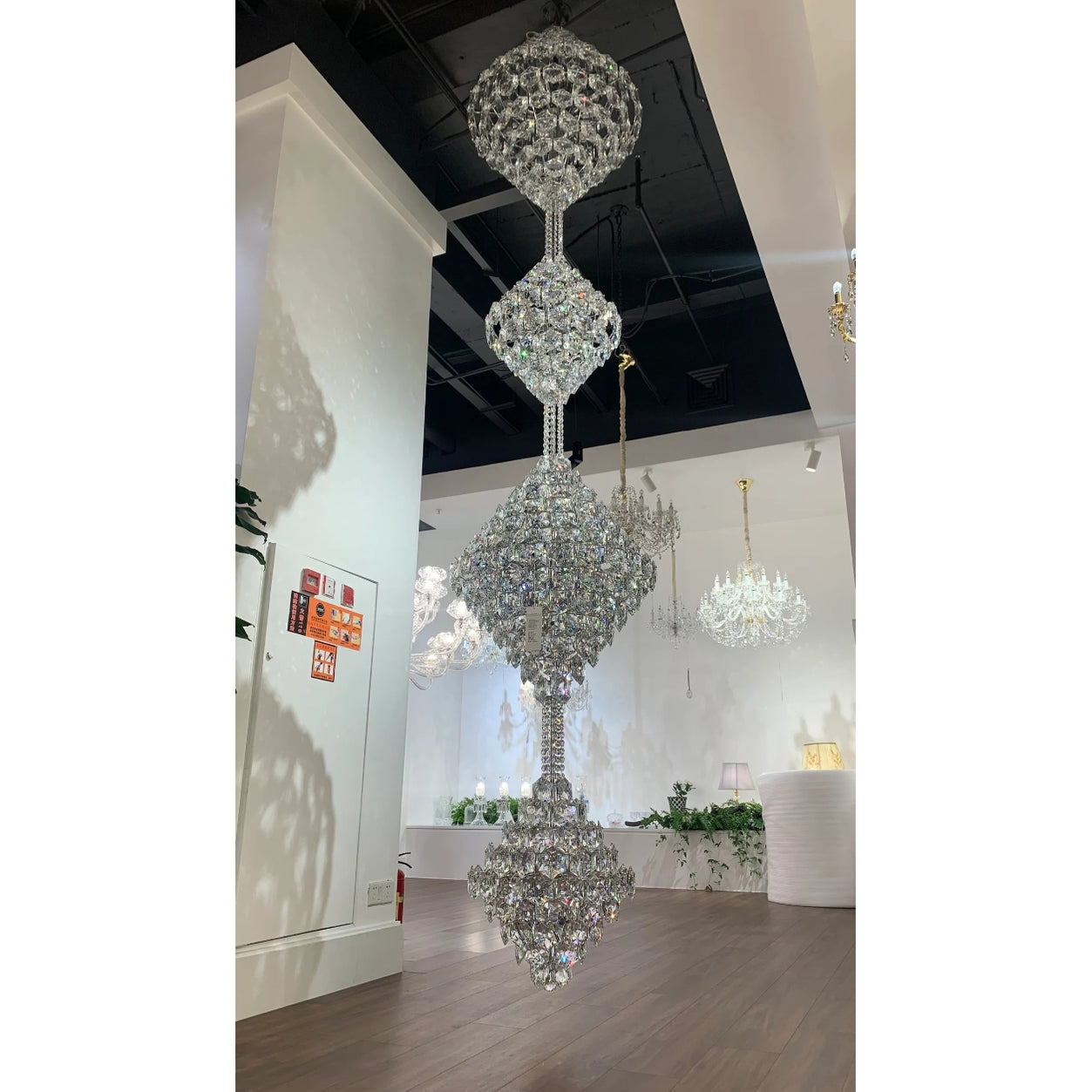 Luxury Three/Four Cone Crystal Chandelier for Staircase/Foyer/Hotel ...