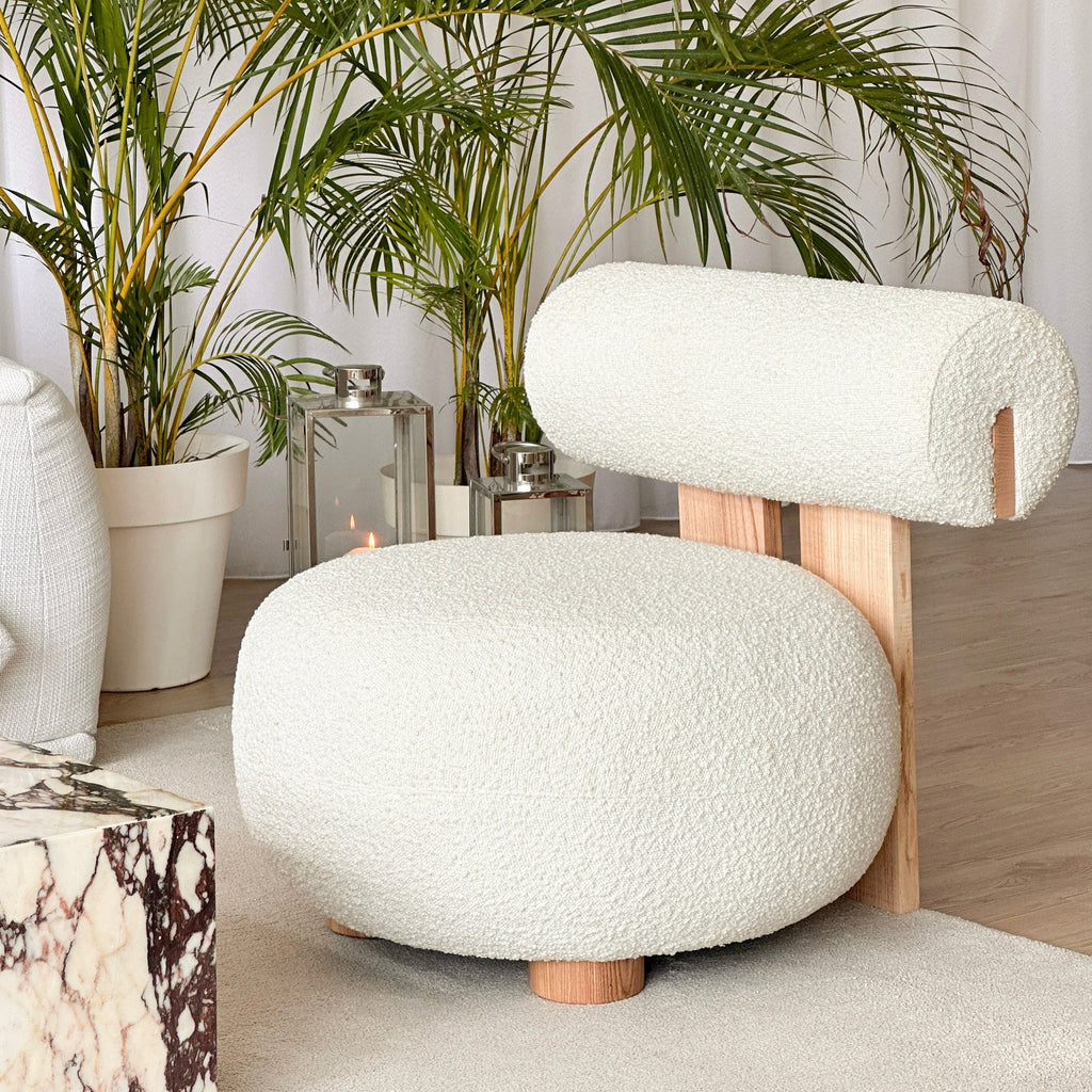 Lounge Chairs — Lyfairs