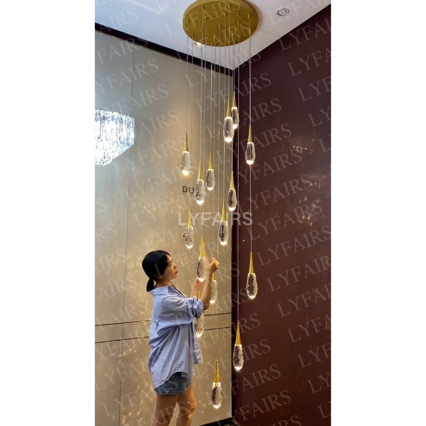 Modern Exquisite Floating Crystal Waterdrop Chandelier with Gold Leaf ...