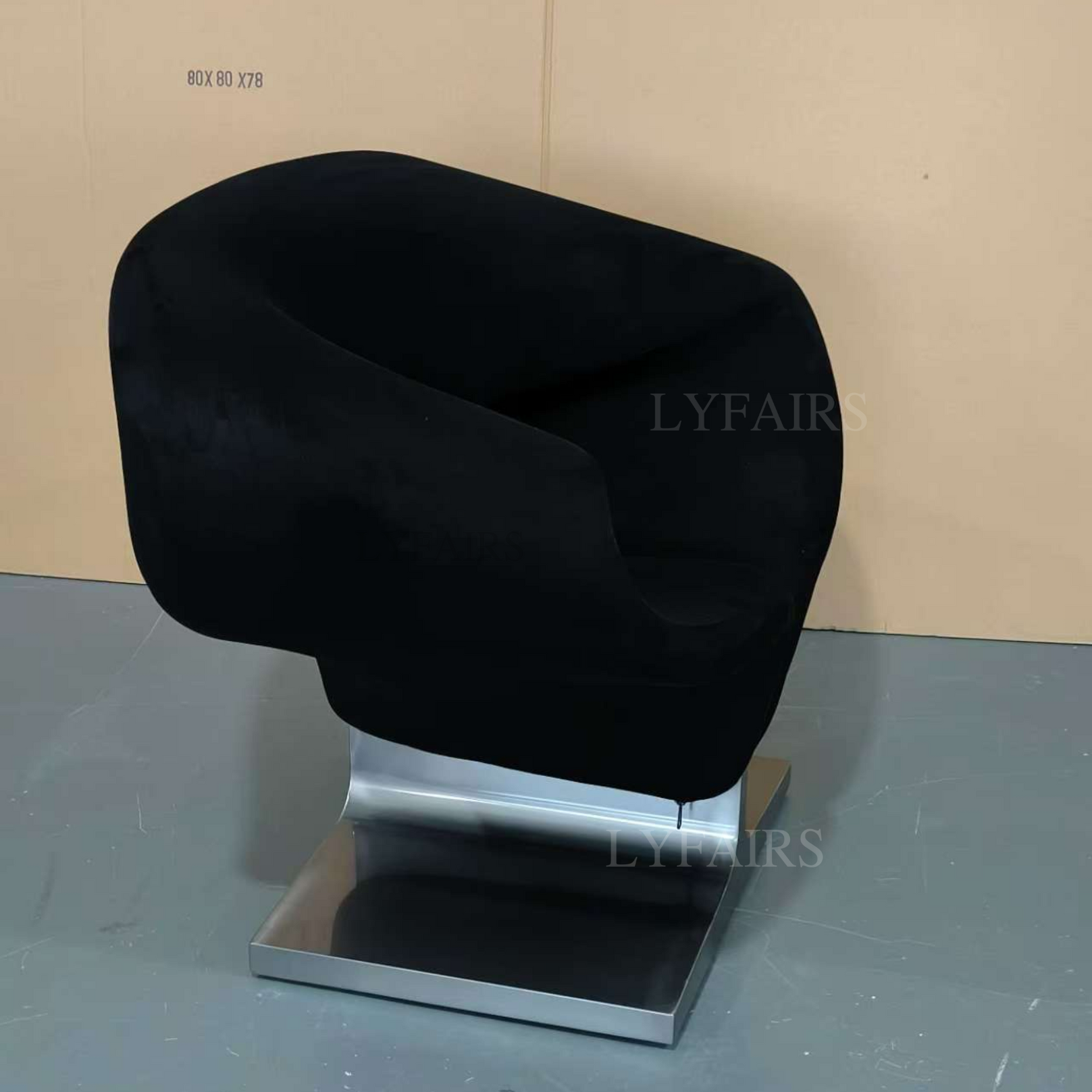 Fiberglass Heart-shaped Ribbon Creative Accent Chair — Lyfairs