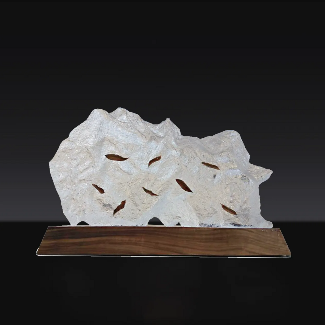 LYFAIRS x GORDON GU Artistic Crystal Rock Sculpture — Lyfairs