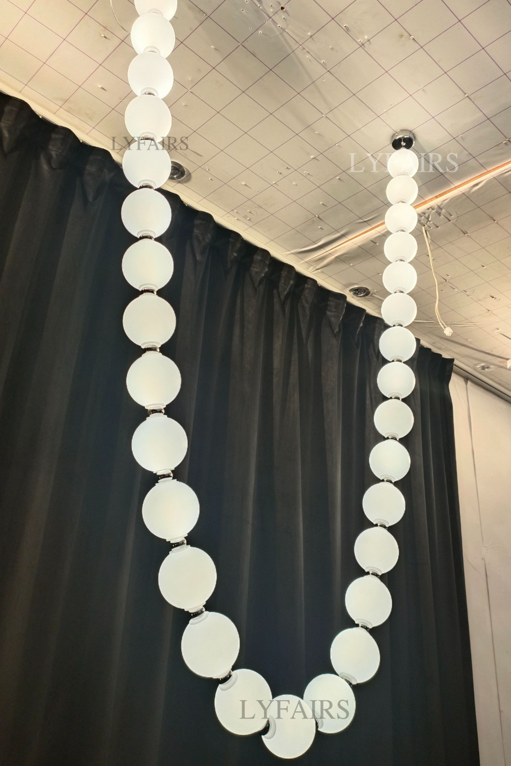 Modern Creative Pearl Necklace Chandelier — Lyfairs