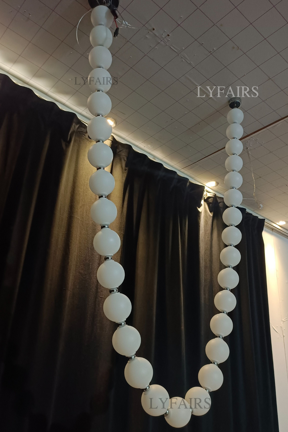 Modern Creative Pearl Necklace Chandelier — Lyfairs