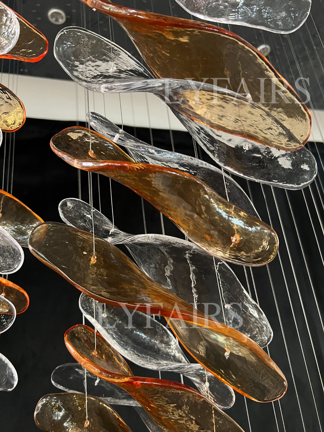Luxury High-End Glass Leaves Floating Chandelier for Hotel/Villa/Livin ...
