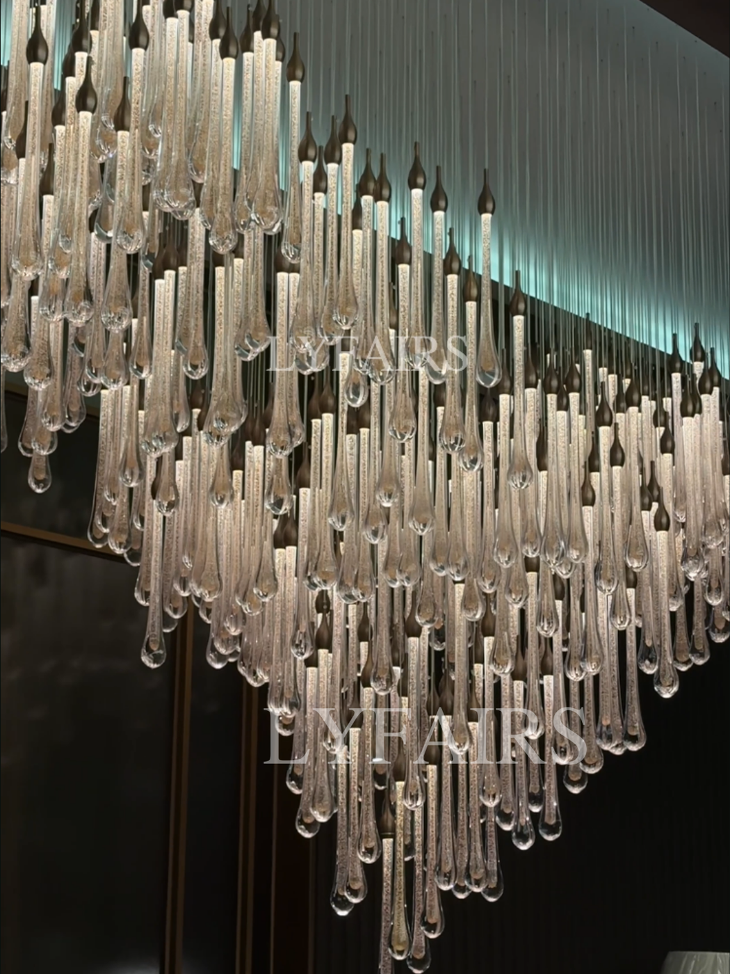 Luxury Floating Crystal Glass Raindrop Chandelier for Hotel/Restaurant ...